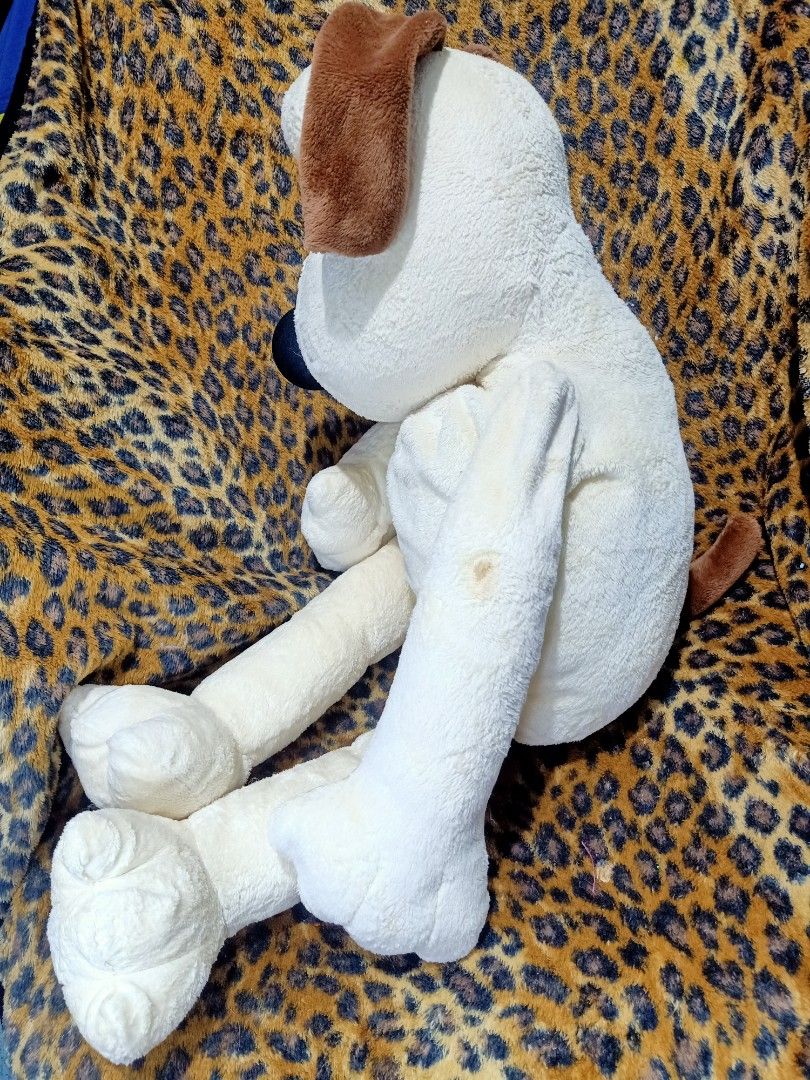 JUMBO SIZE VINTAGE GROMIT DOG PLUSH FROM WALLACE & GROMIT, Hobbies ...