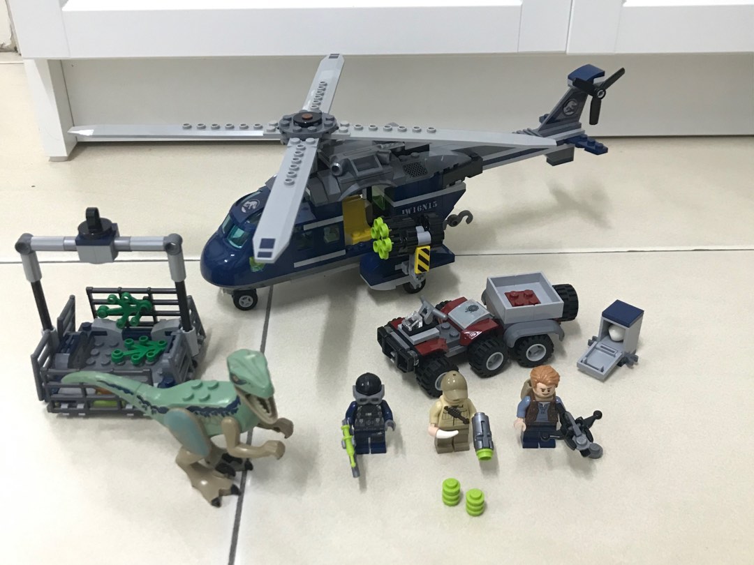 LEGO Jurassic World set 75928 Blue’s Helicopter Pursuit (Original LEGO ...