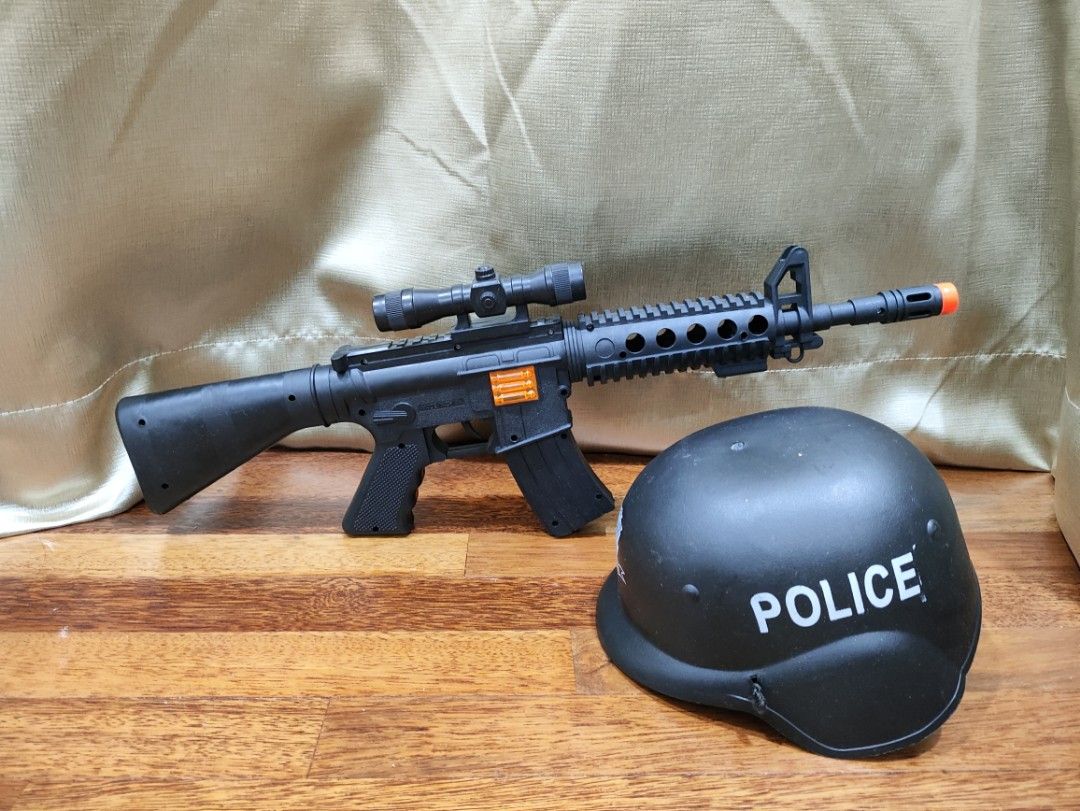 Police toy - Gun & Hat, Hobbies & Toys, Toys & Games on Carousell