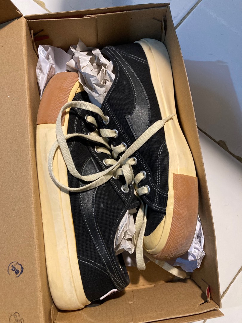 Sepatu Compass Gazelle, Fesyen Pria, Sepatu , Sneakers di Carousell
