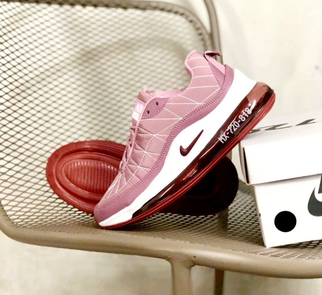 SEPATU RUNNING NIKE AIR MAX 270 818 WANITA, Fesyen Wanita, Sepatu di Carousell