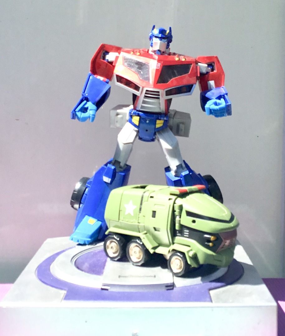 Transformers Animated Series SUPREME Class Optimus Prime and Bulkhead ...