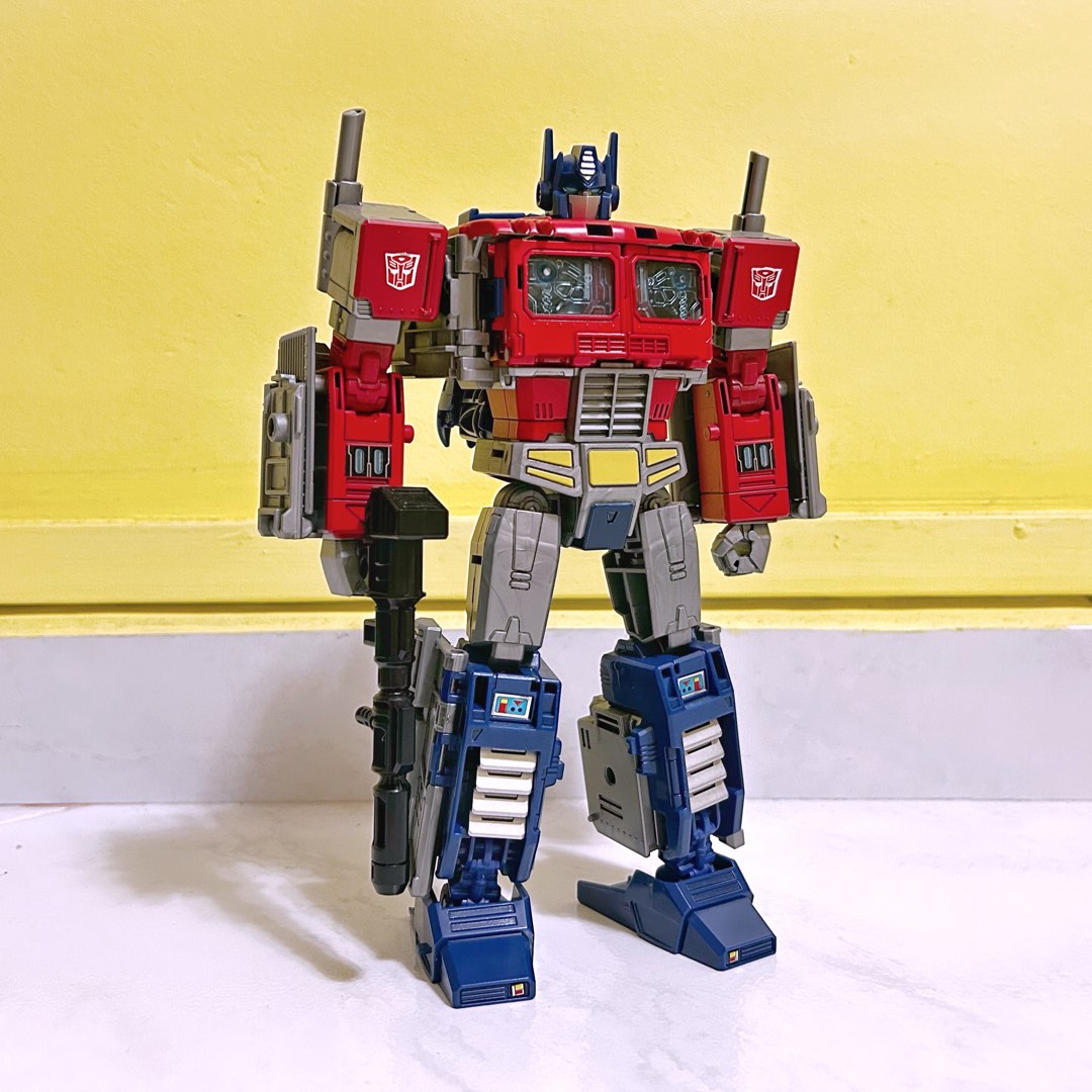 Transformers POTP Optimus Prime, Hobbies & Toys, Toys & Games on Carousell