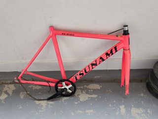 WTT tsunami snm 100, Sports Equipment, Bicycles & Parts, Bicycles on ...