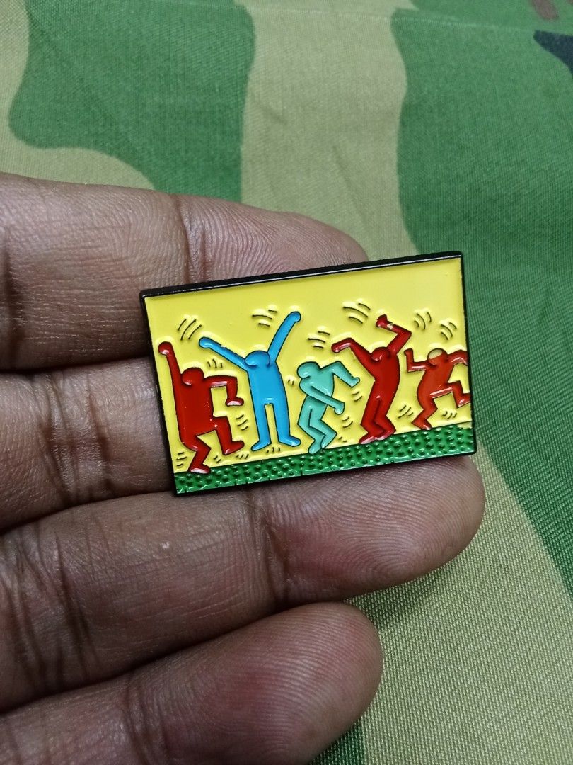 Universe of Keith Haring pin, Men's Fashion, Coats, Jackets and ...