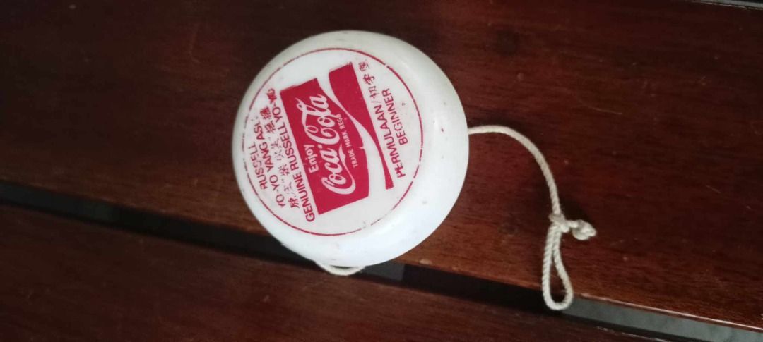 Vintage YOYO COKE- RED & WHITE YOYO- AUTHENTIC VINTAGE, Hobbies & Toys ...