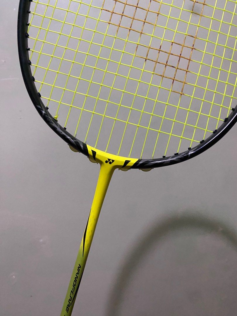 Yonex Nanoflare 1000z racket, Sports Equipment, Sports & Games, Racket ...