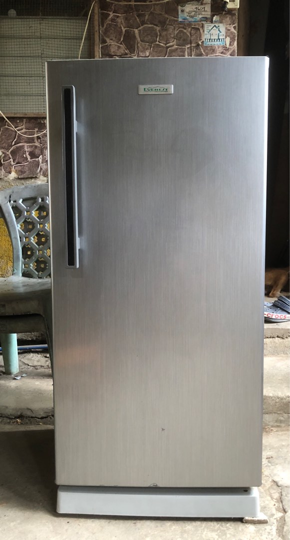 Everest ref for sale, TV & Home Appliances, Kitchen Appliances ...