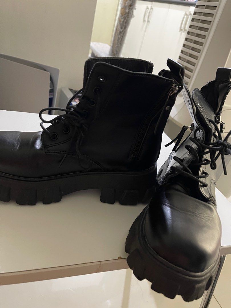High cut women boots, Women's Fashion, Footwear, Boots on Carousell