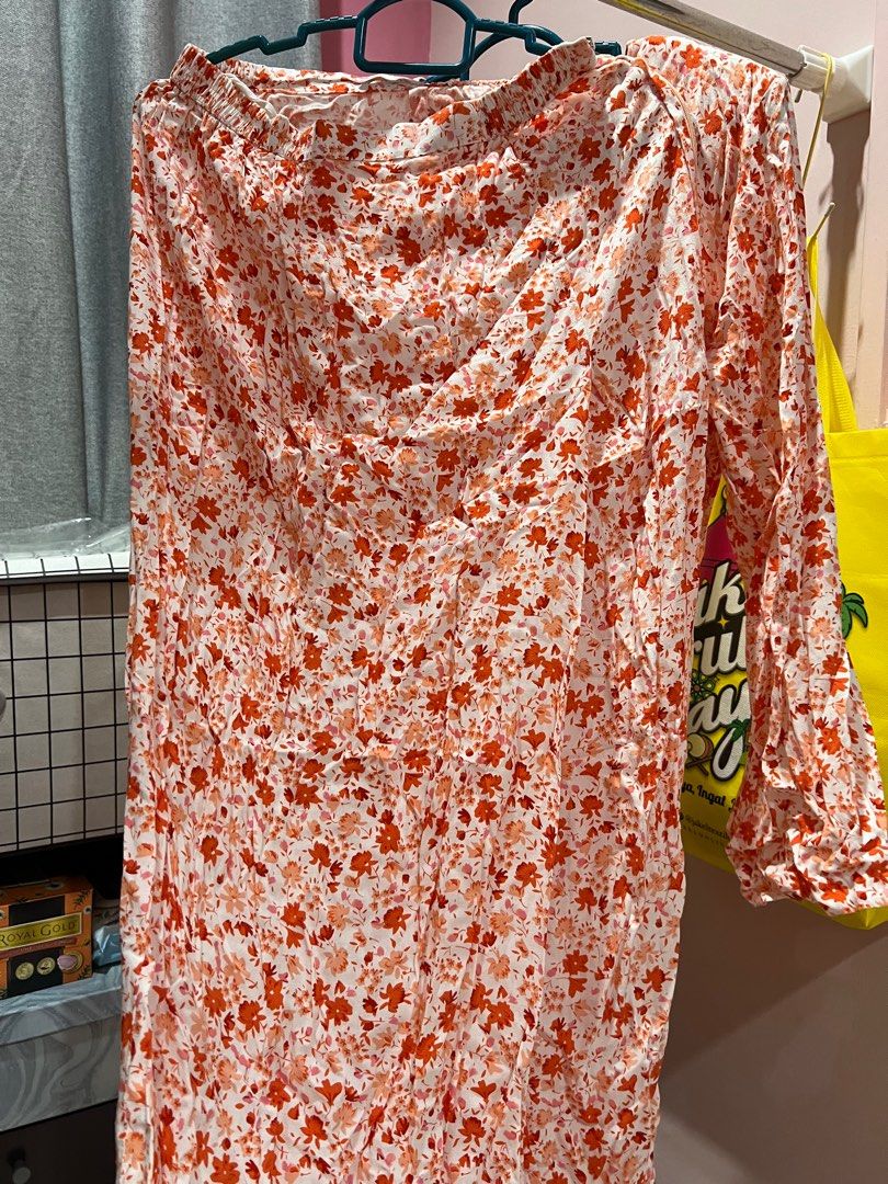 Jakel Orange Cotton, Women's Fashion, Muslimah Fashion, Baju Kurung ...