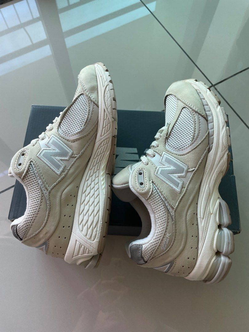 New Balance 2002R, Women's Fashion, Footwear, Sneakers on Carousell
