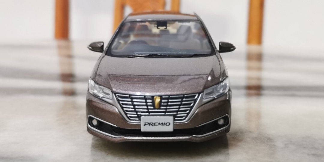 Original Toyota Premio 1:30 Car model, Hobbies & Toys, Toys & Games on ...