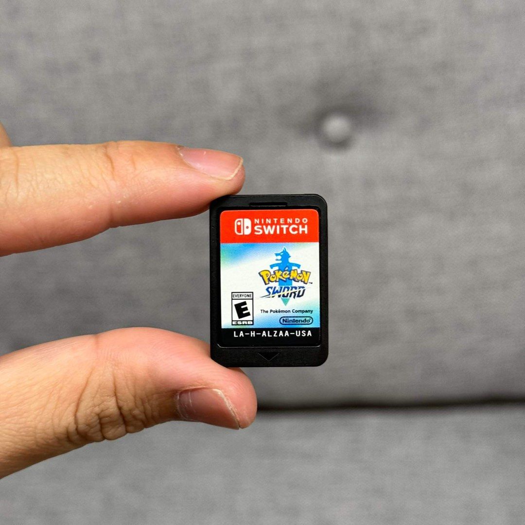 Pokemon Sword switch game, Video Gaming, Video Games, Nintendo on Carousell