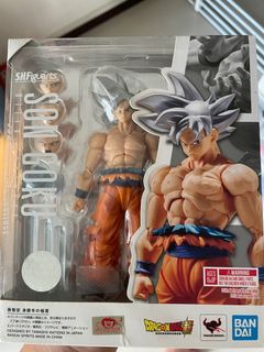 Shf ssj4 Goku and ssj4 Vegeta Shf dragonball sh figuarts , Hobbies ...