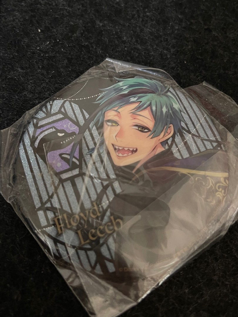 Twisted Wonderland Floyd Leech Pin, Hobbies & Toys, Memorabilia ...