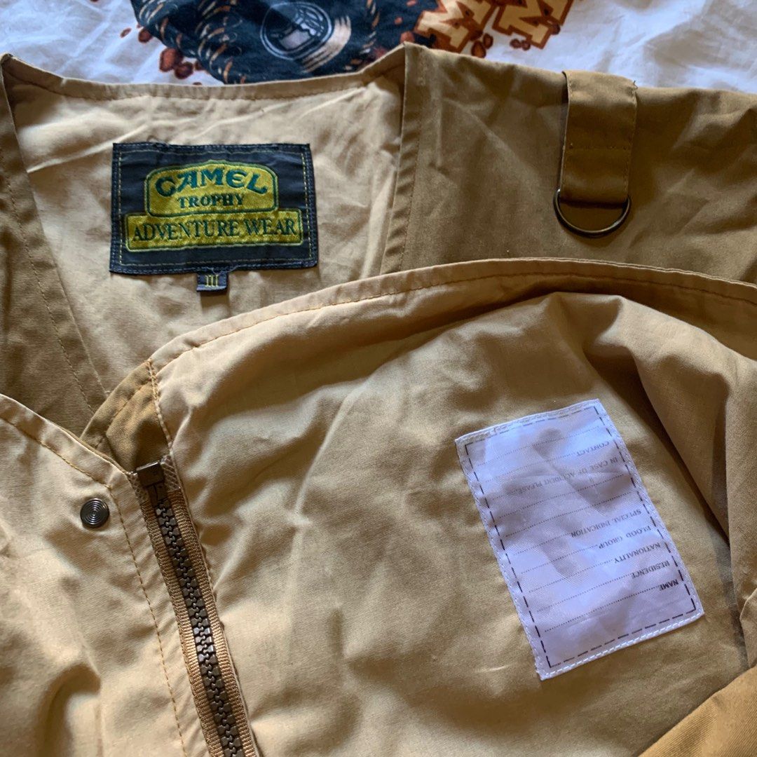 Vintage 1997 Camel Adventure Trophy Vests, Men's Fashion, Tops & Sets ...