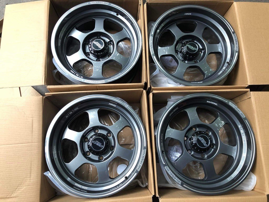 17” TE37 XT design gunmetal code GXDX013 Mags 6Holes pcd 139 Bnew, Car ...
