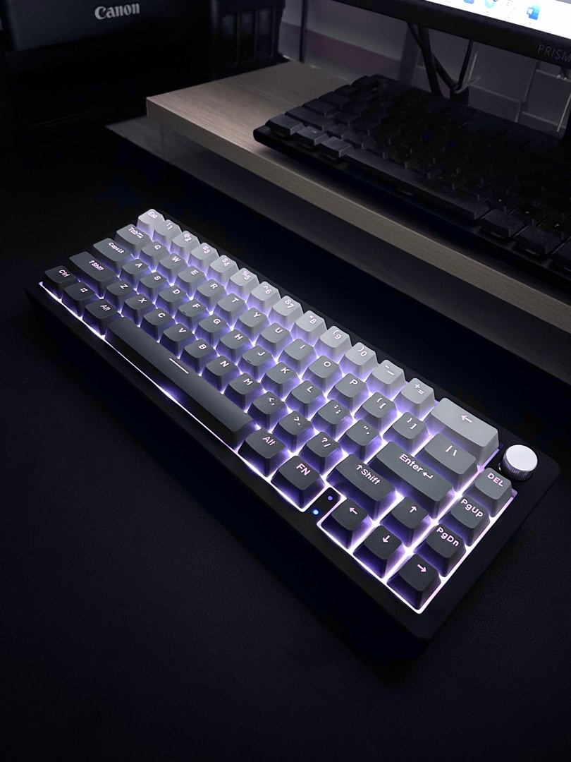 65% Full Aluminium Custom Mechanical Keyboard (Grey Gradiant Shine thru ...