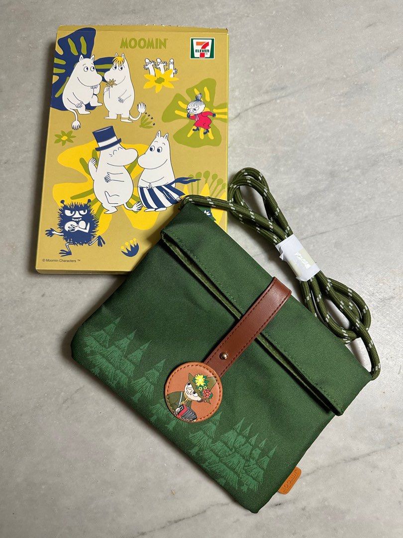 7 Eleven (7-11) Moomin Snufkin Sling with Button Bag, Women's Fashion ...