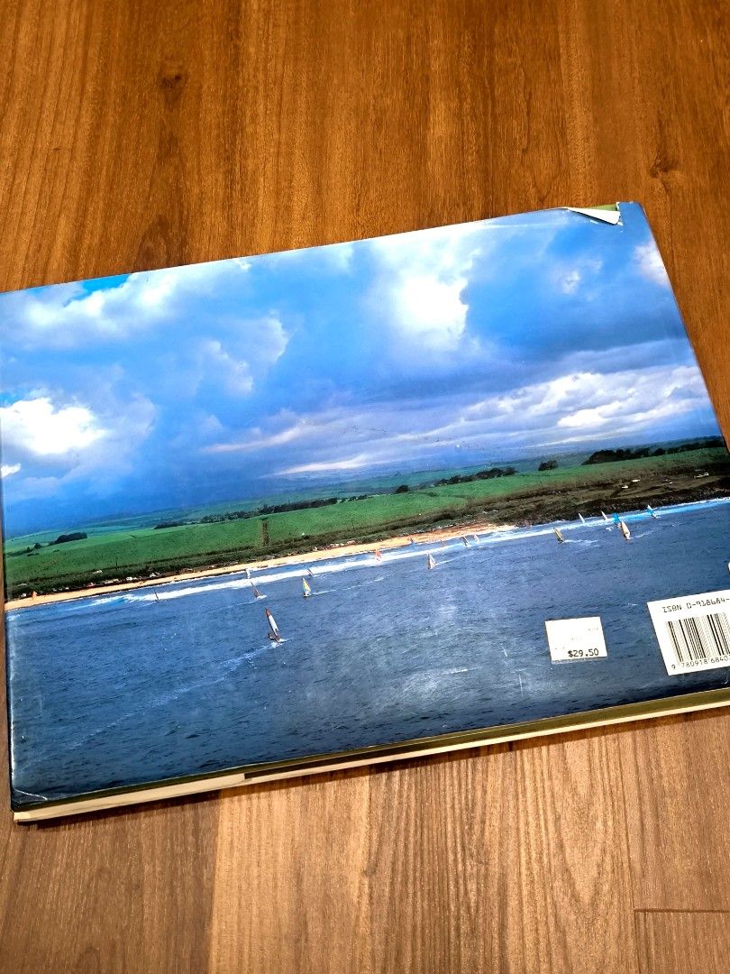 Above Hawaii: A Collection of Nostalgic and Contemporary Aerial ...
