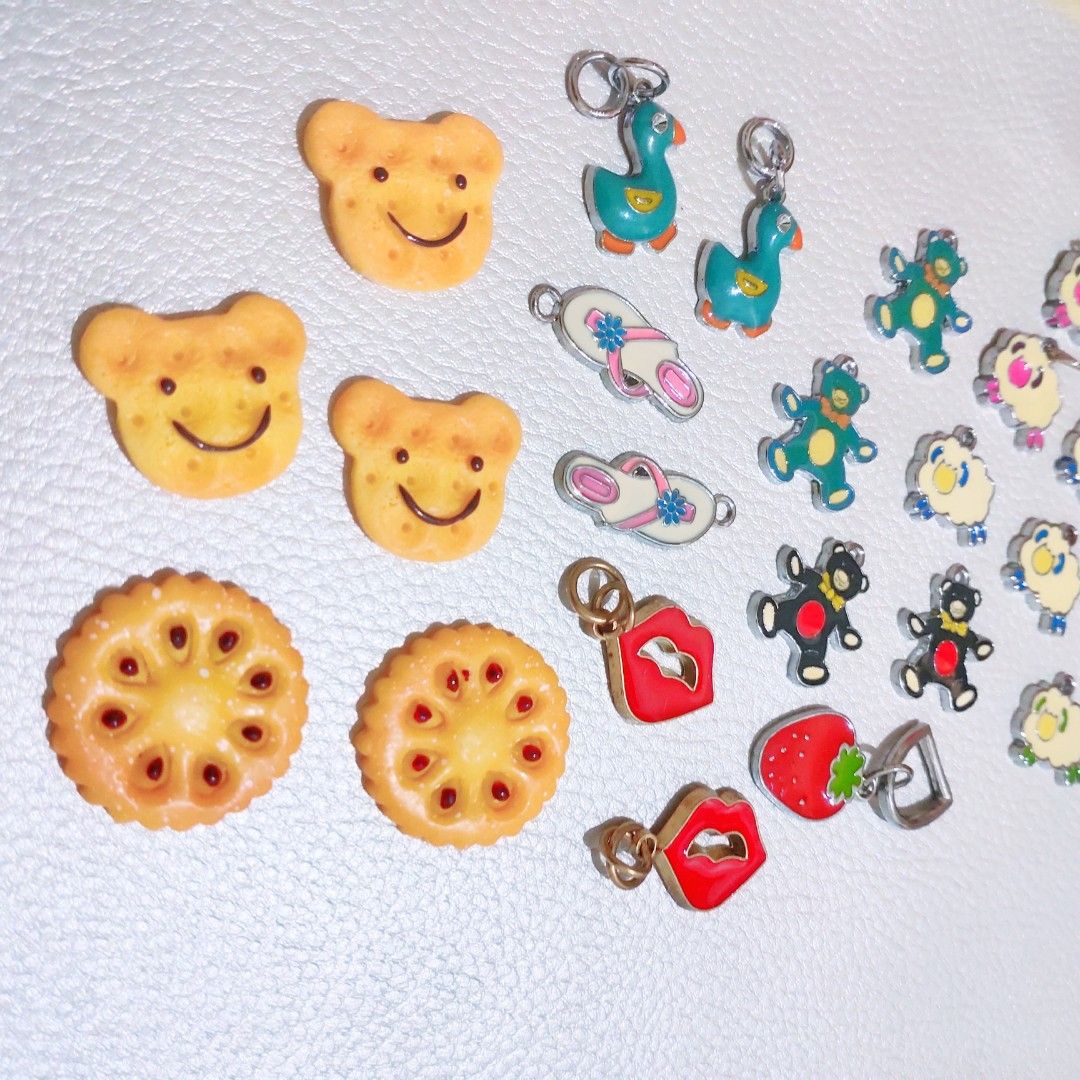 Harga untuk Semuanya Macam2 Charm Plat Besi kak Unyu2 Vintage Style ...