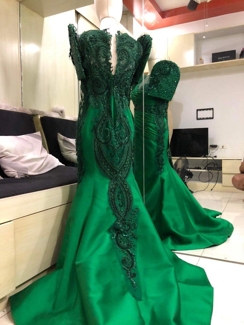 Filipiniana Emerald Gown, Women's Fashion, Dresses & Sets, Evening ...