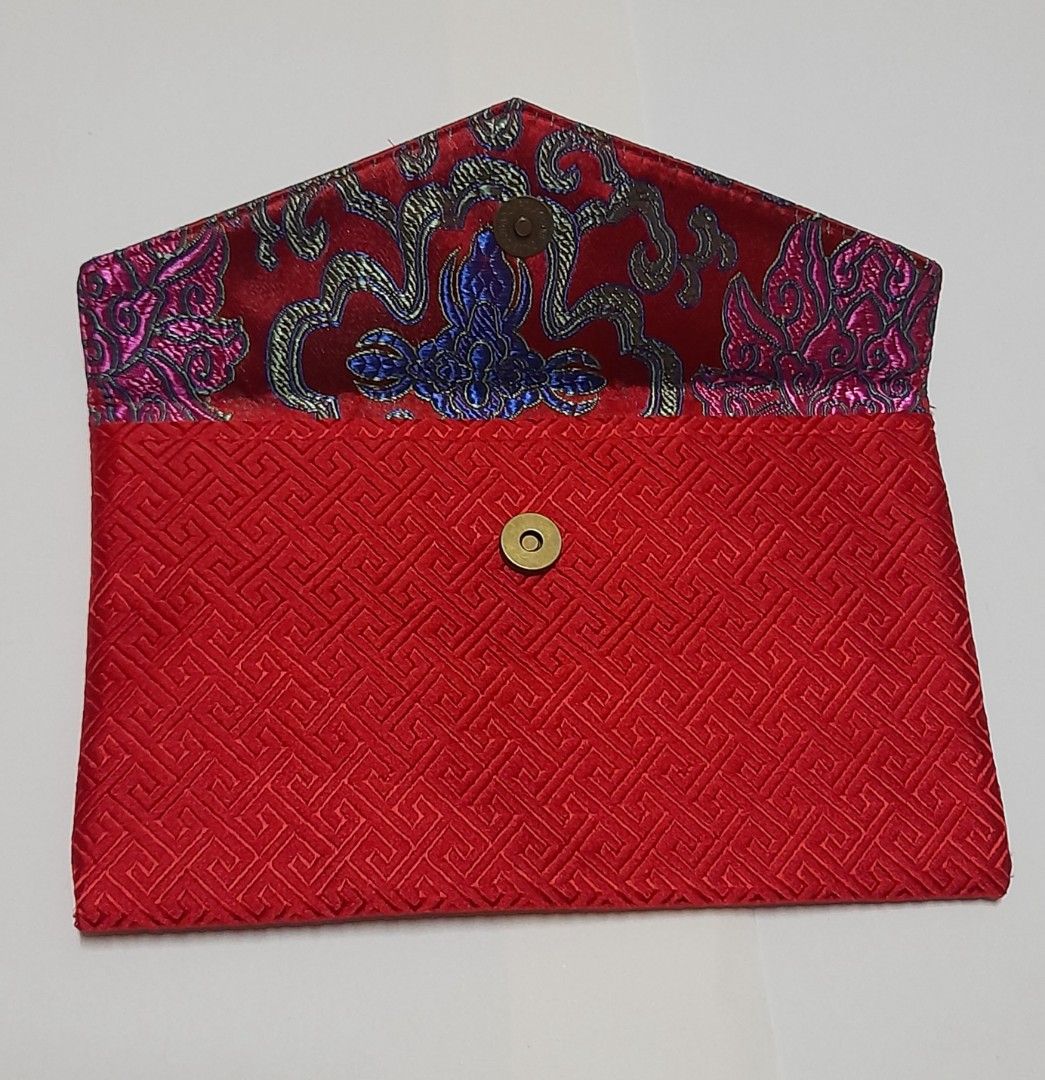 HSBC x iOi City Mall Purse, Hobbies & Toys, Collectibles & Memorabilia ...