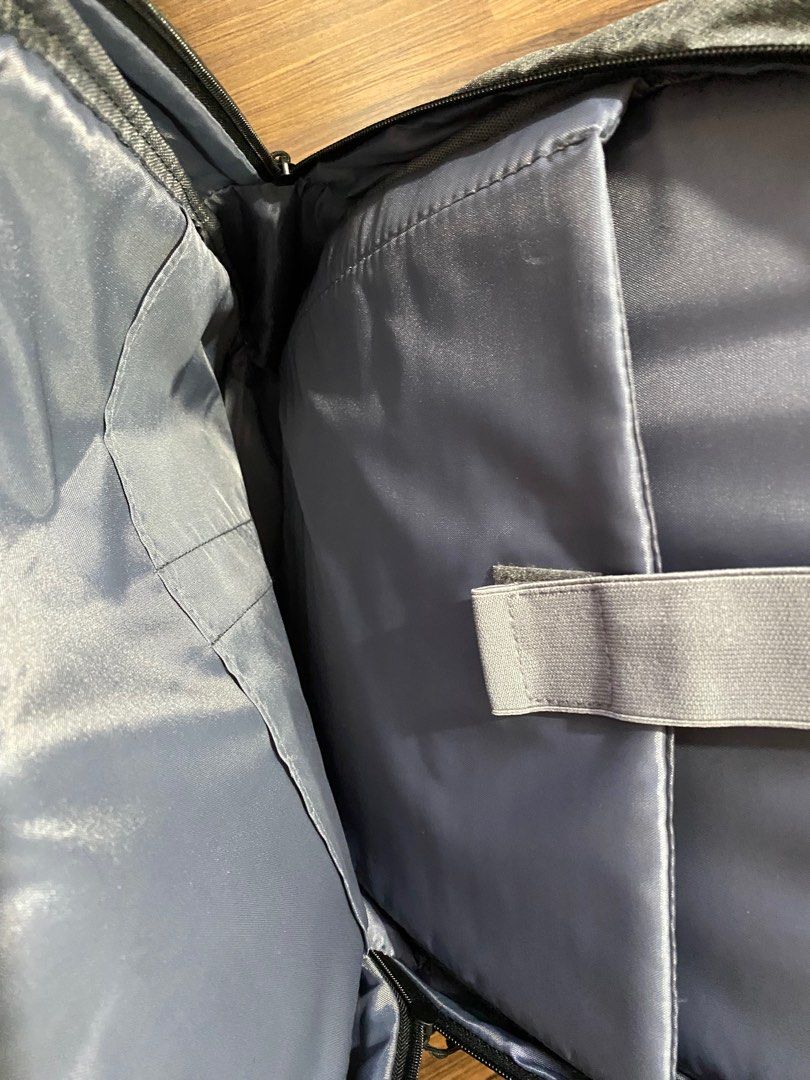 Huawei backpack tas laptop kerja original, Elektronik, Bagian Komputer ...