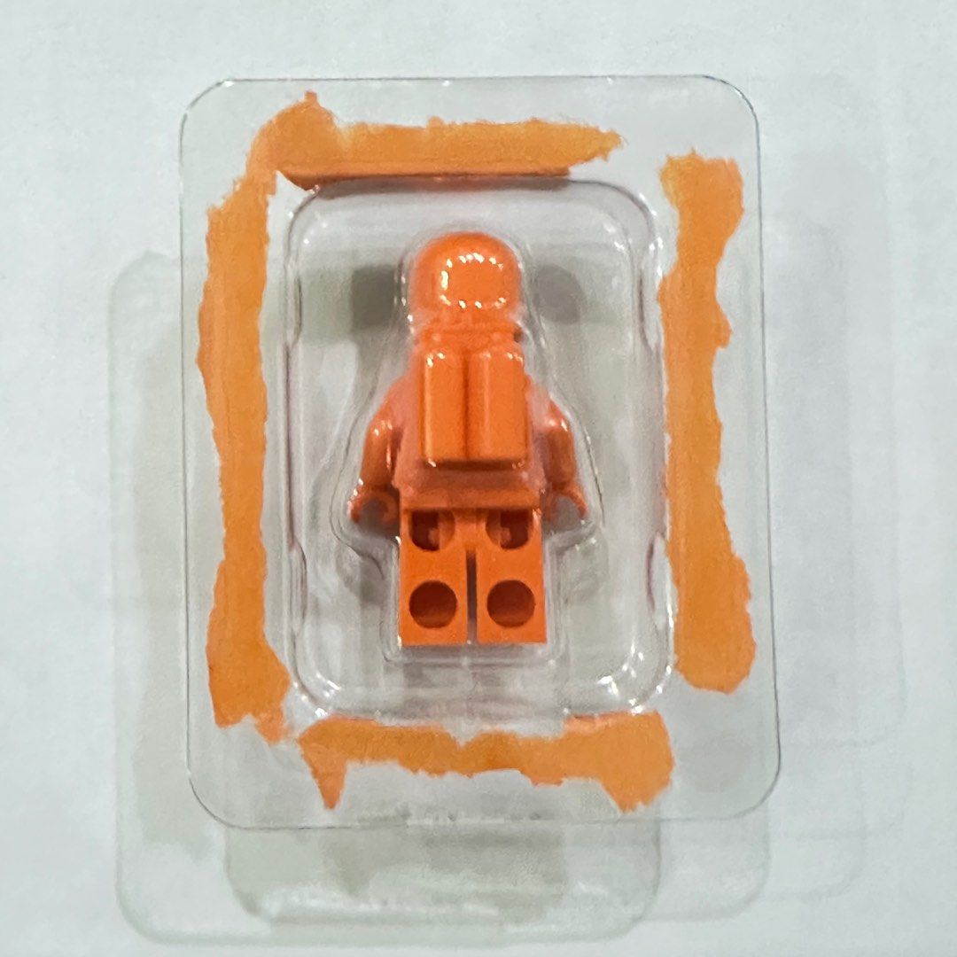 LEGO Classic Spaceman - Orange with Air Tanks & Updated Helmet, Hobbies ...
