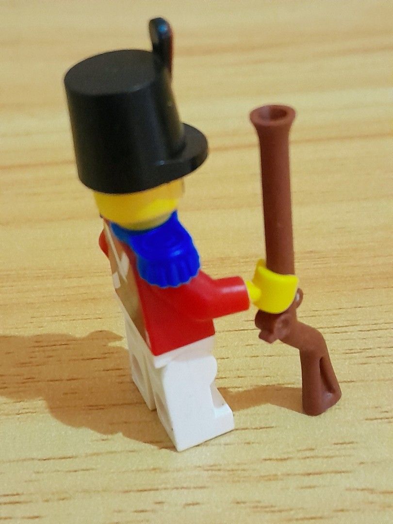 Lego Minifigures - Imperial Soldier II Shako Hat, Toys & Collectibles ...