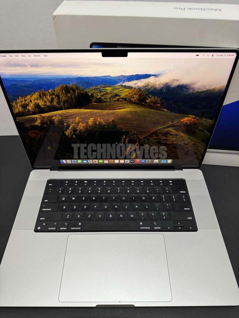 MacBook Pro 2021 16inch - M1 Max Chip (Silver) | 32GB RAM/1TB SSD, Computers & Tech, Laptops ...