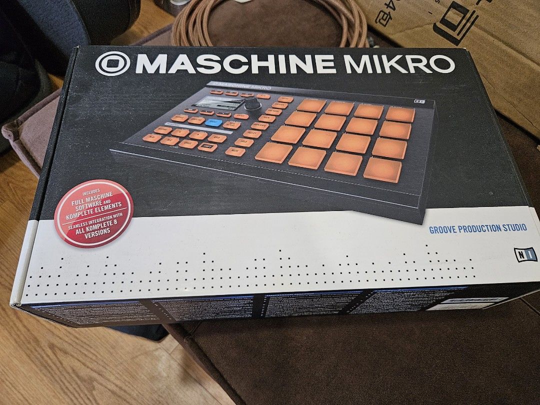 Maschine Mikro Mk1 - Drum machine and sampler, Hobbies & Toys, Music ...