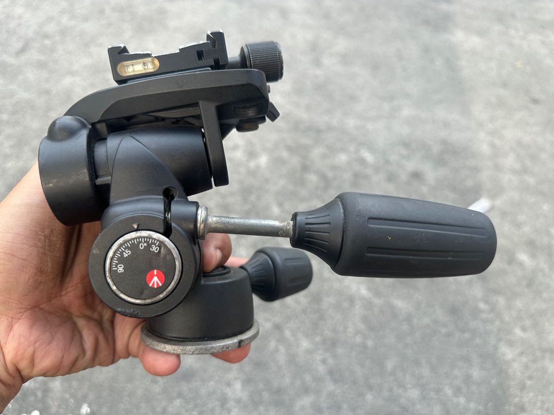 Manfrotto 3 way head, Photography, Photography Accessories, Tripods ...