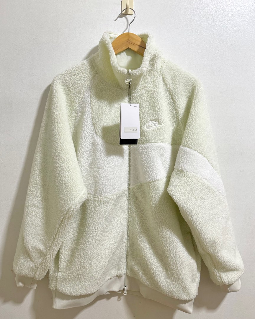 Nike Big Swoosh Reversible Boa Jacket, Men's Fashion, Coats, Jackets ...