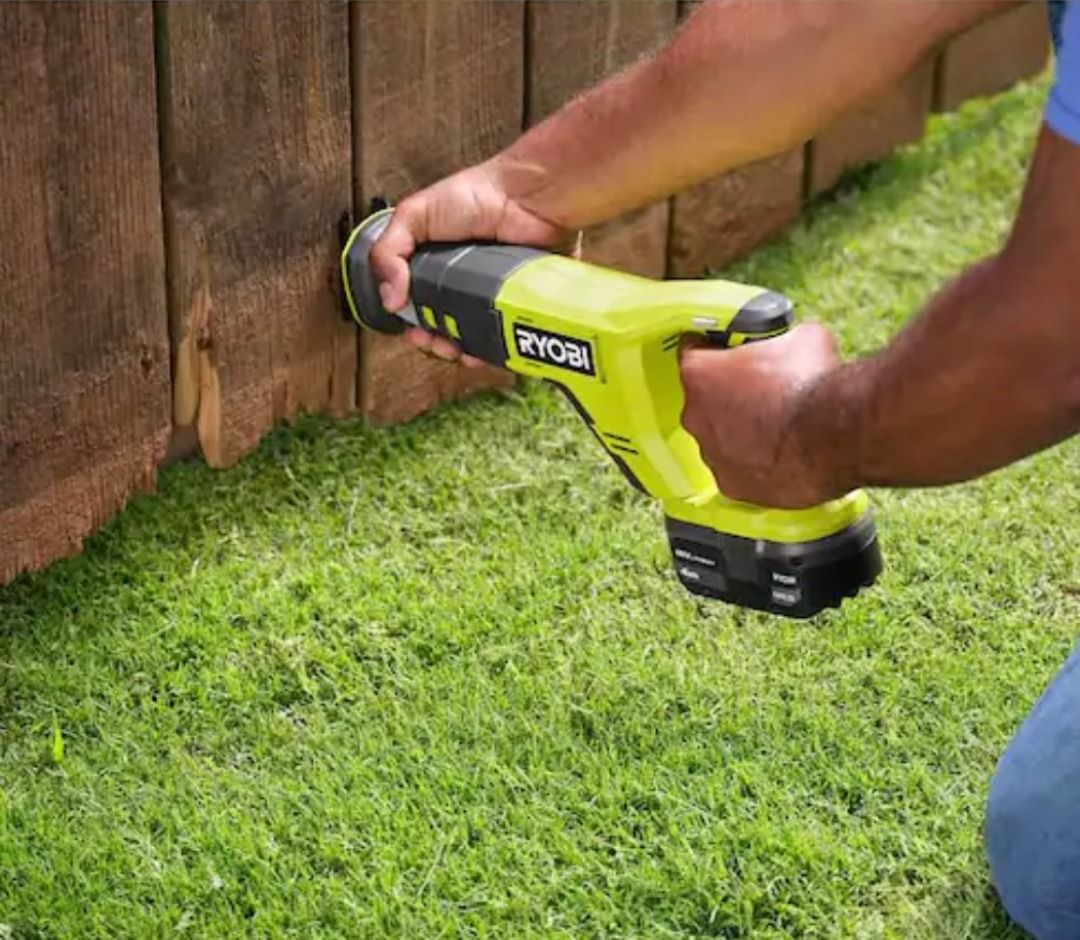 RYOBI PCL515B 18V Cordless Reciprocating Saw (Tool Only - No battery ...