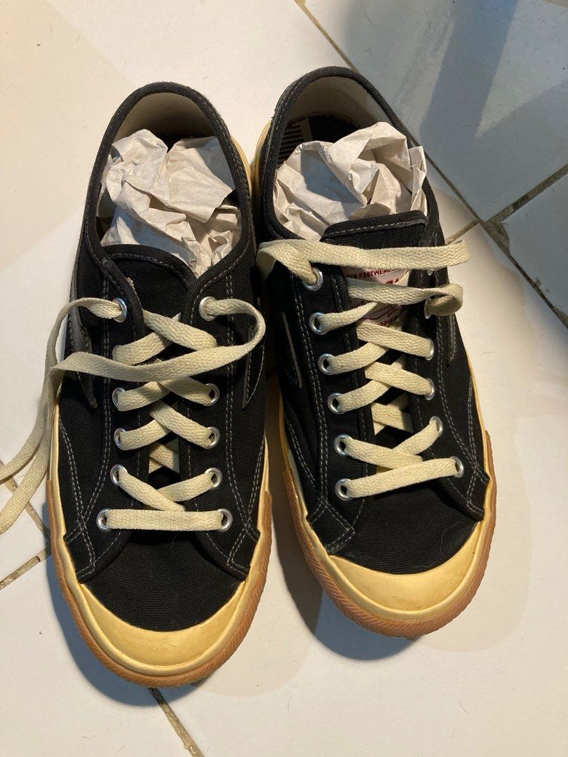 Sepatu Compass Gazelle, Fesyen Pria, Sepatu , Sneakers di Carousell