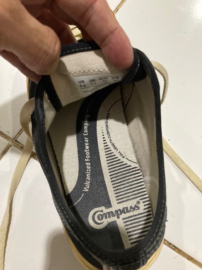 Sepatu Compass Gazelle, Fesyen Pria, Sepatu , Sneakers di Carousell