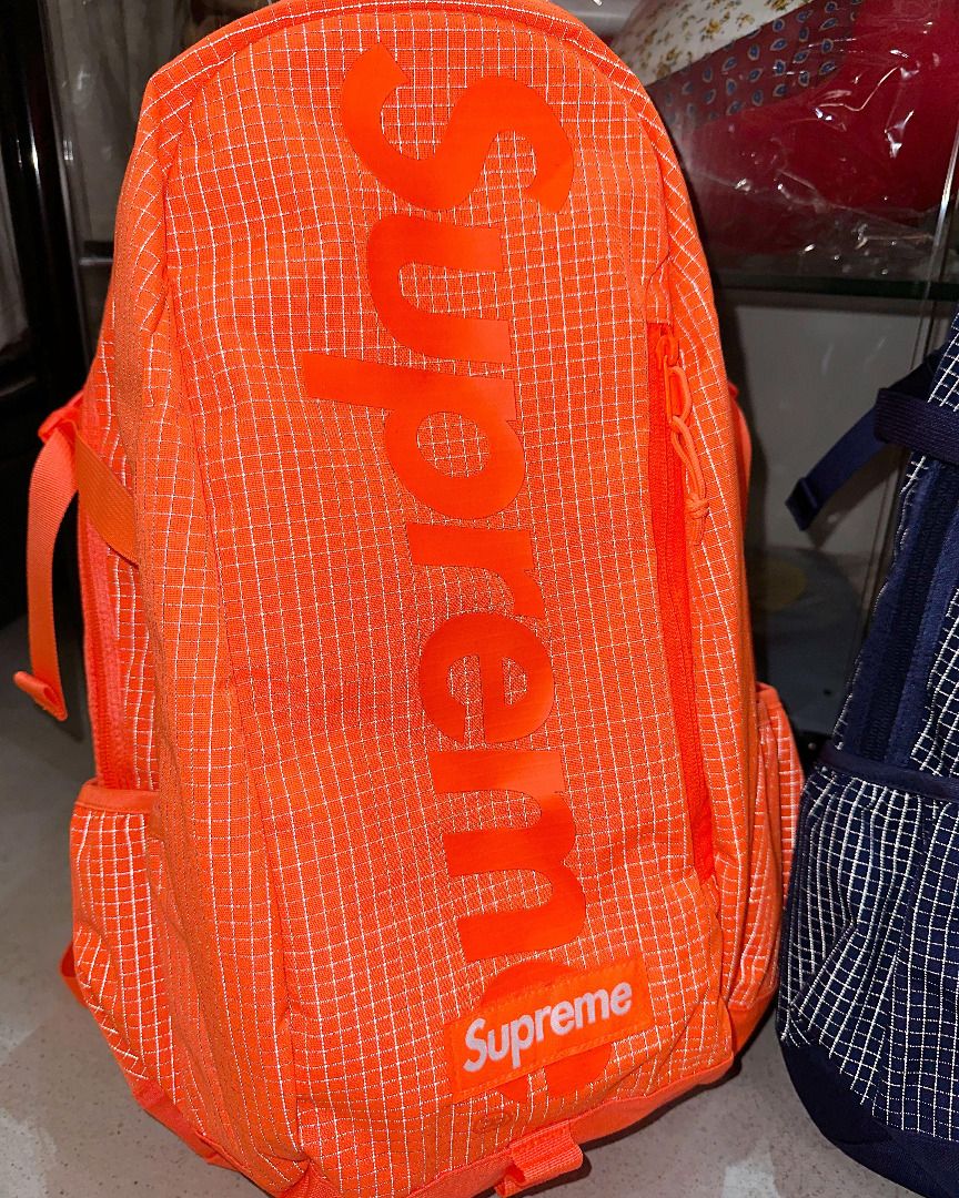 Supreme SS24 23L Backpack #背囊 #背包 #3M反光 #防水 #輕量, 男裝, 袋, 背包 - Carousell