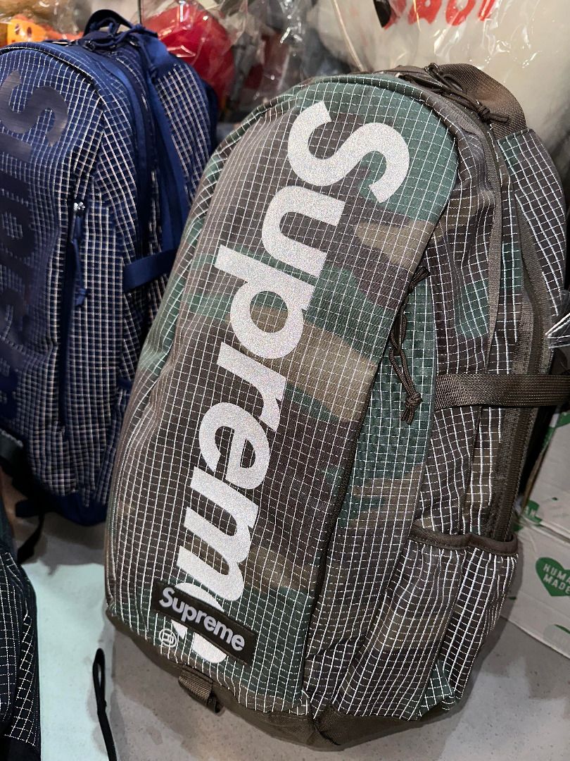 Supreme SS24 23L Backpack #背囊 #背包 #3M反光 #防水 #輕量, 男裝, 袋, 背包 - Carousell