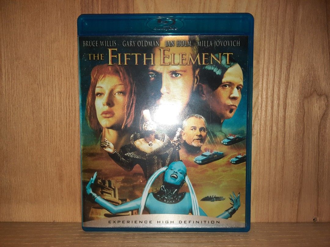 The Fifth Element Blu-ray, Hobbies & Toys, Music & Media, CDs & DVDs on Carousell