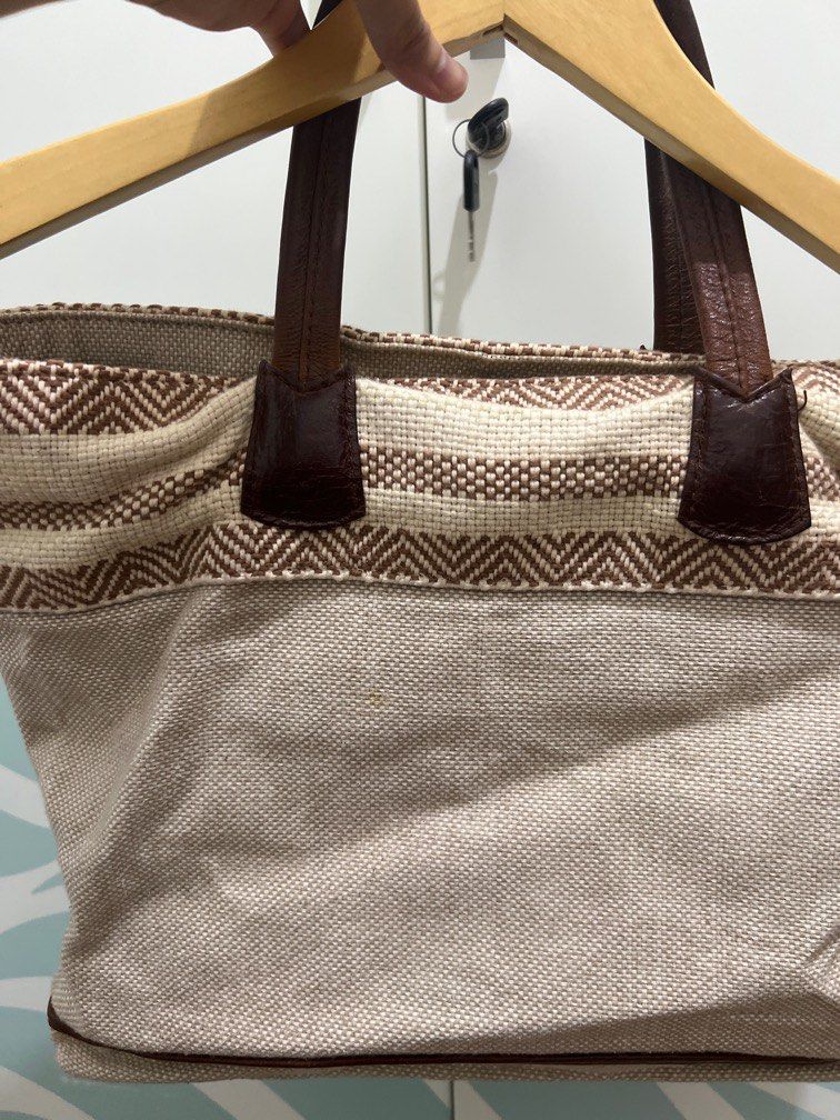 The three bag, Fesyen Wanita, Tas & Dompet di Carousell