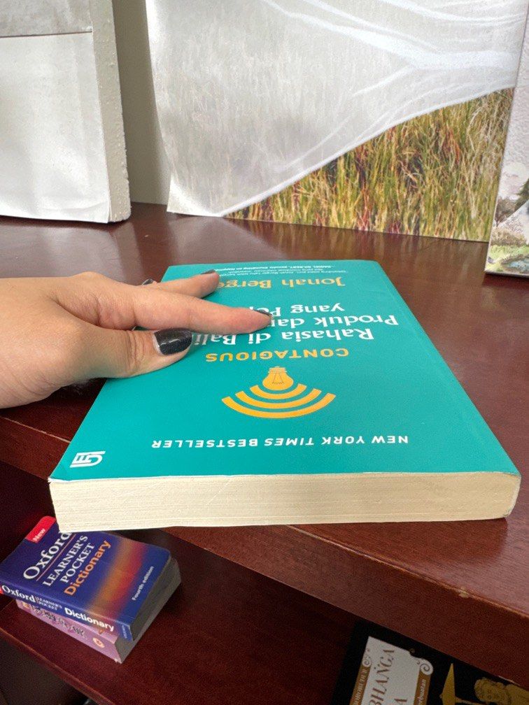 Buku Contagius by Jonah Berger Rahasia Di balik produk dan gagasan yang ...