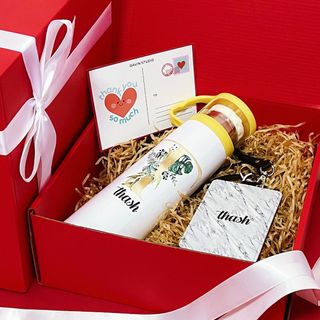 Customised Gifts Bundle Gift Set Personalised Gift Tumbler Flask Bottle ...