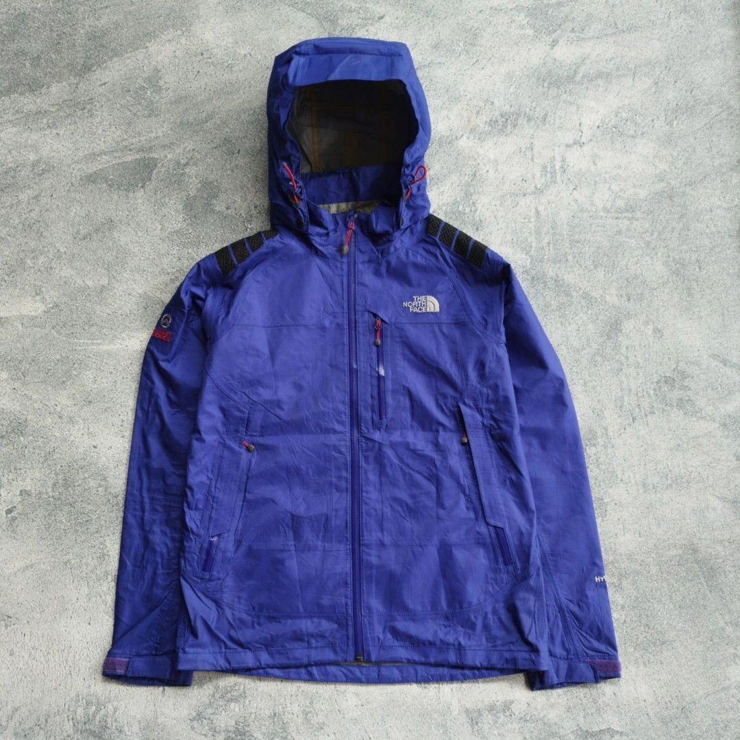 JAKET OUTDOOR TNF (THE NORTH FACE) HYVENT SUMMIT SERIES, Fesyen Pria ...