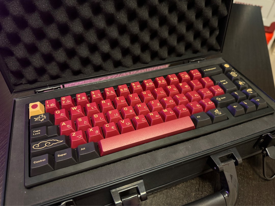 MAGNUM 65 客制化鍵盤 keyboard, 電腦＆科技, 電腦周邊及配件, 電腦鍵盤及相關產品 - Carousell