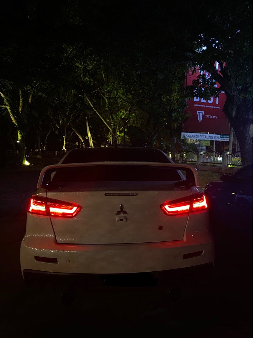 Mitsubishi Lancer / Inspira Evo x Gt Vland rear light dynamic audi ...