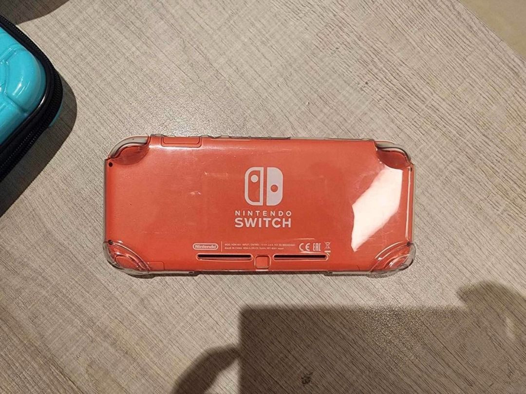Pink Nintendo Switch Lite (2 cases and 1 game included), Video Gaming ...