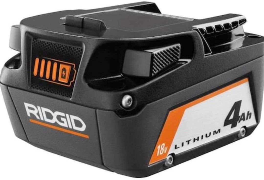 RIDGID AC93044SBN 18V Lithium-Ion (2) 4.0 Ah Battery Starter Kit with ...