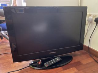 Samsung 40" Series 5 Multi-System LED TV, UA40D5000, TV & Home ...