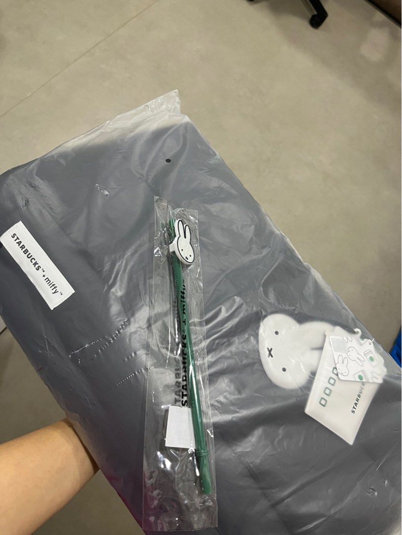Starbucks + miffy Collection: Reusable Straw & miffy clip, Hobbies ...